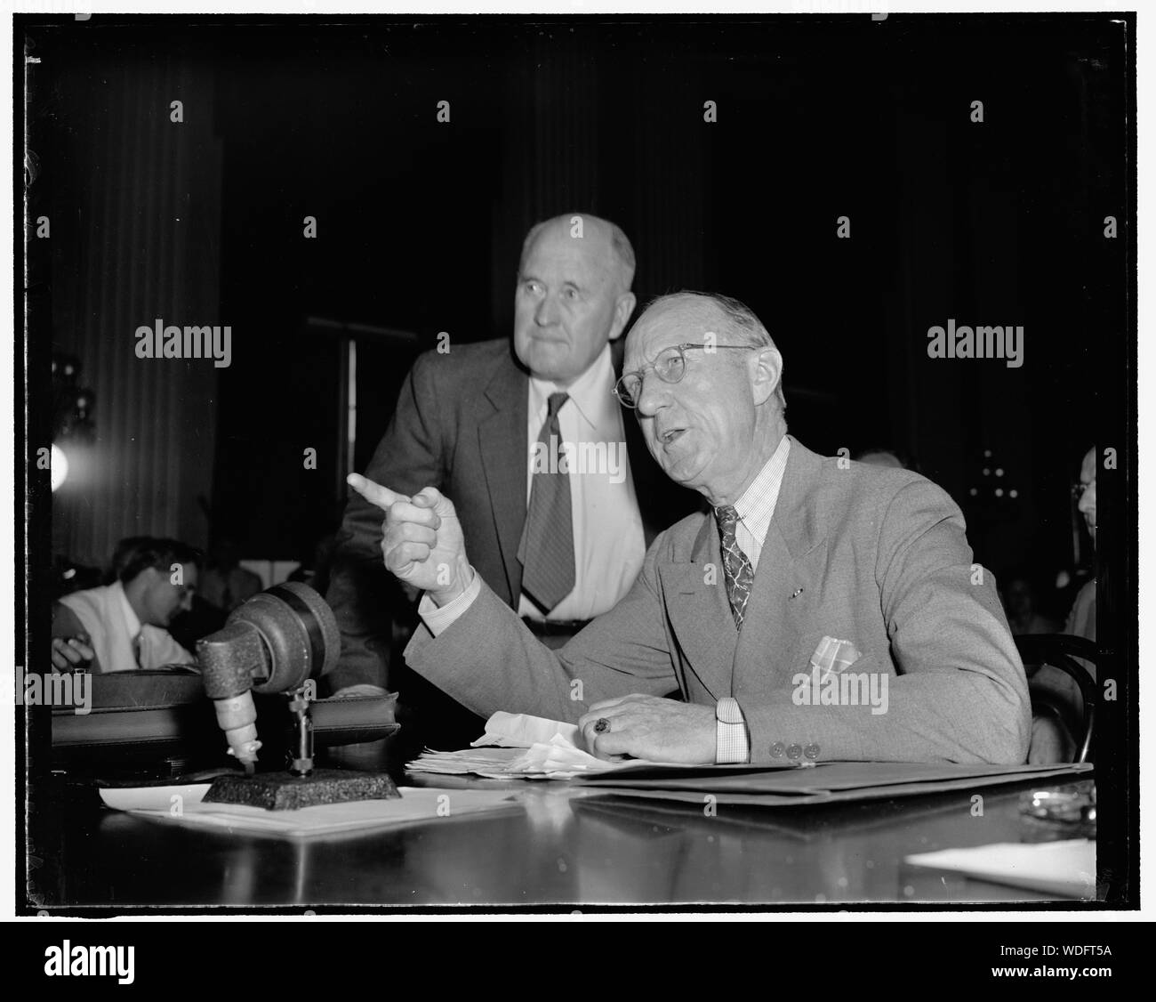 George washington army speech hi-res stock photography and images - Alamy