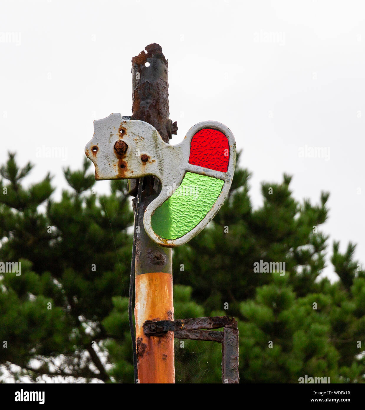Old railway signal hi-res stock photography and images - Alamy