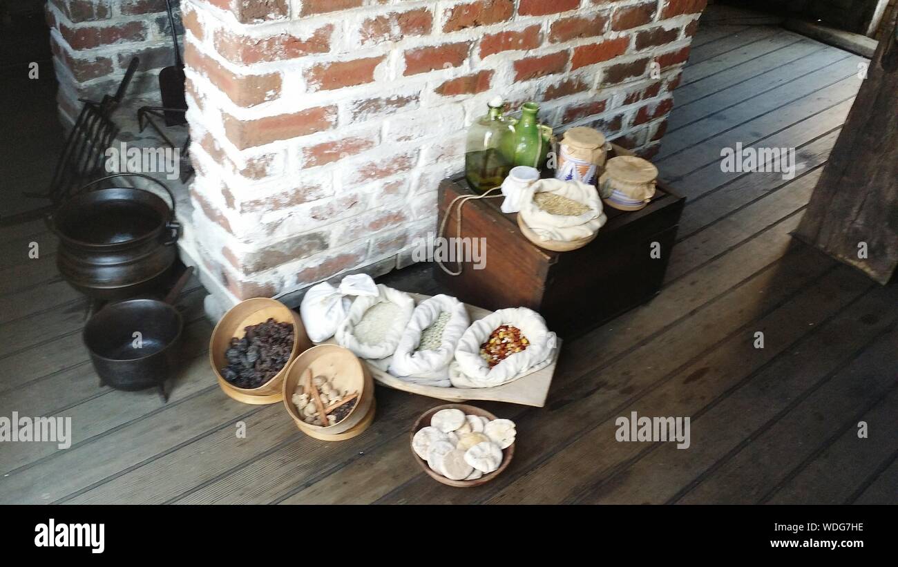 Food mayflower hi-res stock photography and images - Alamy