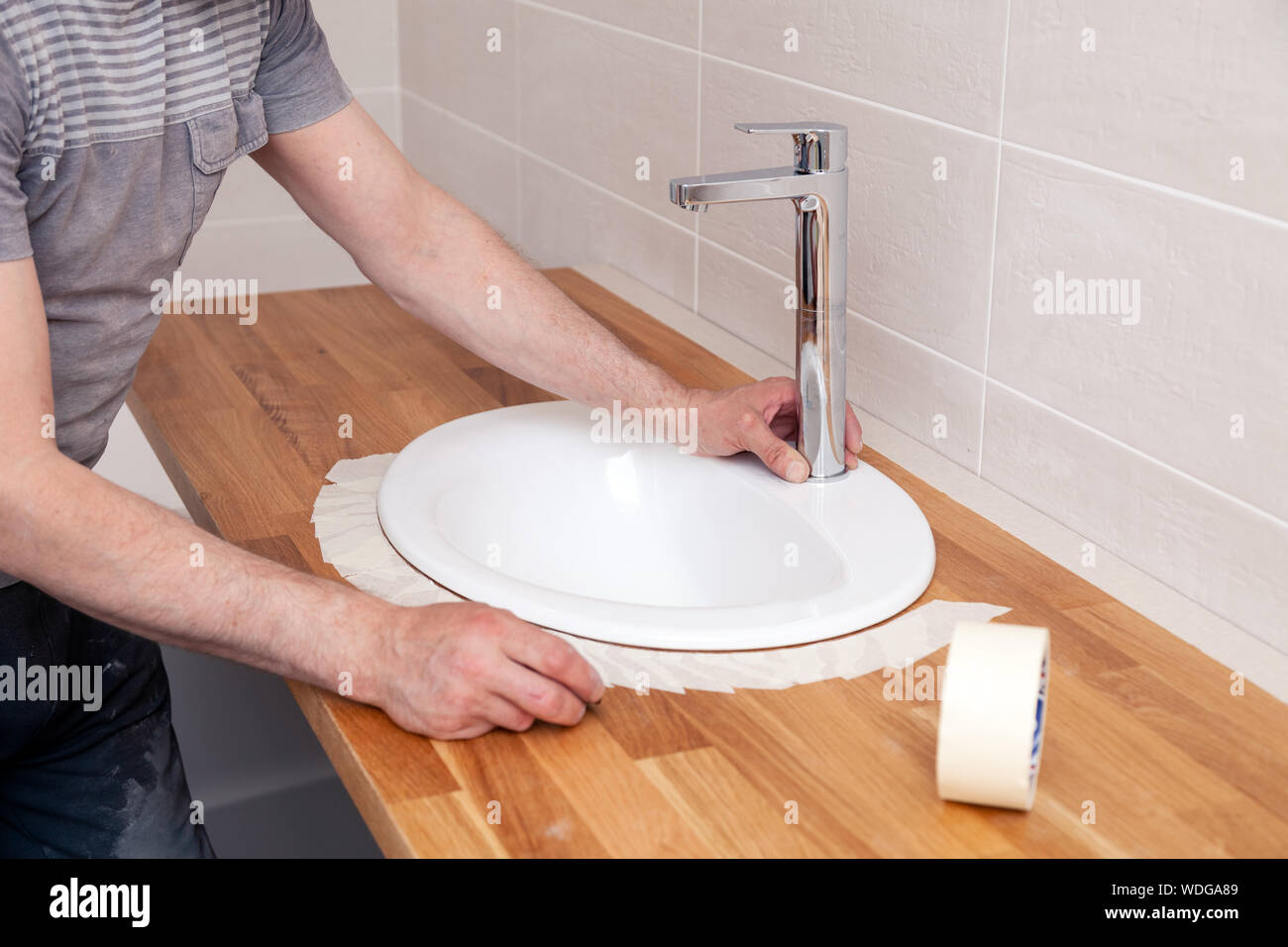 Installing sink on wooden hi-res stock photography and images - Alamy