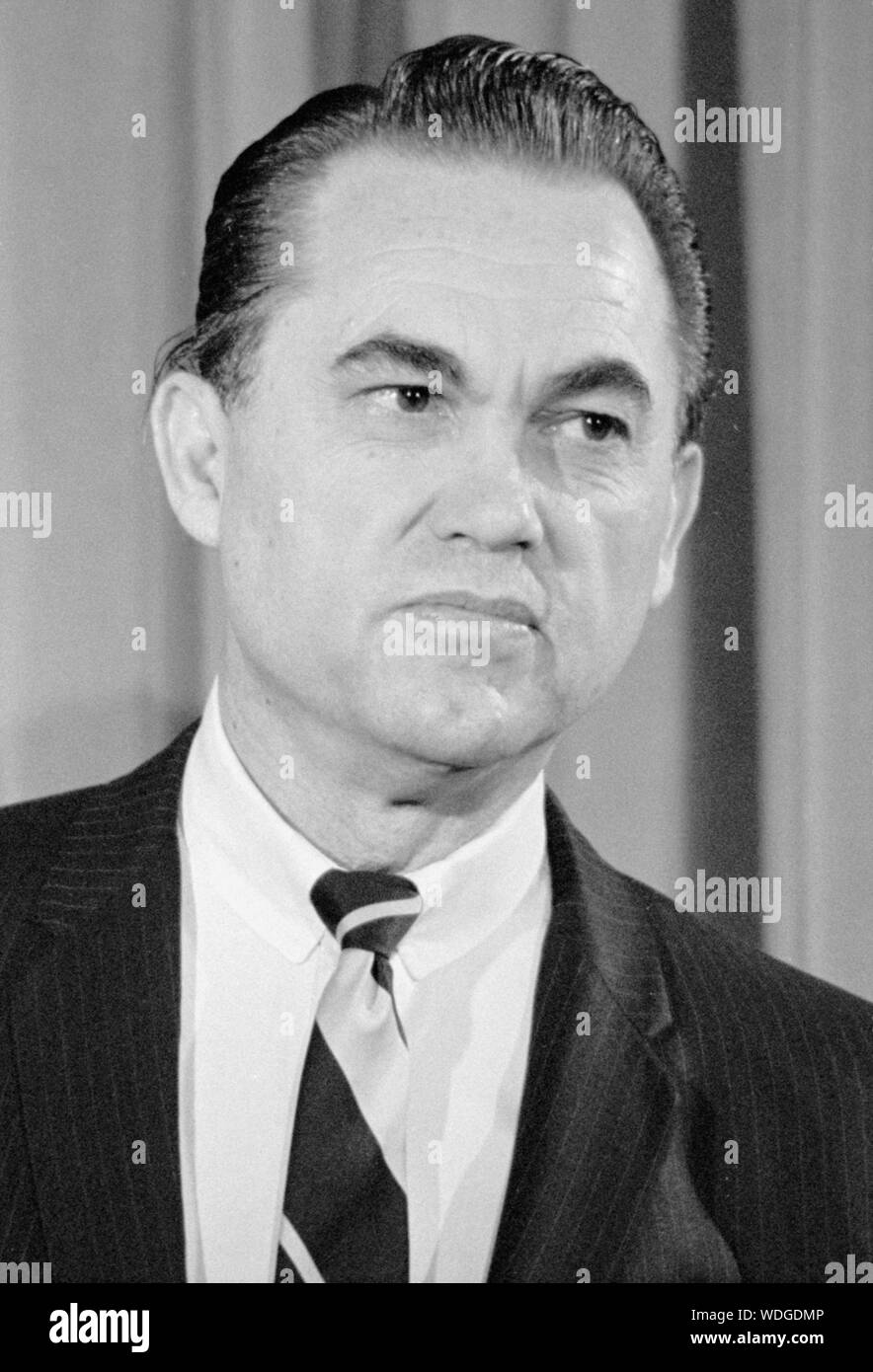 Governor george wallace hi-res stock photography and images - Alamy