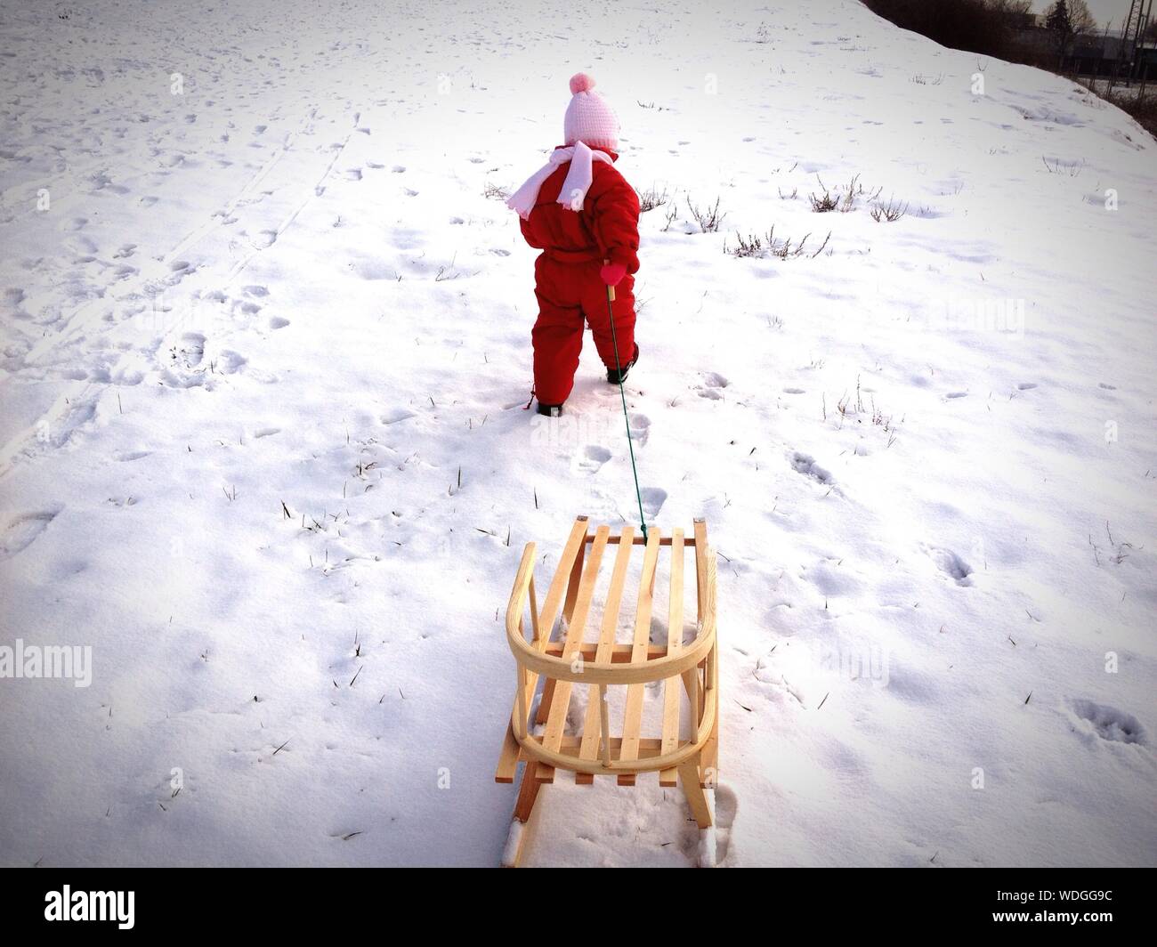 Child pulling hi-res stock photography and images - Alamy