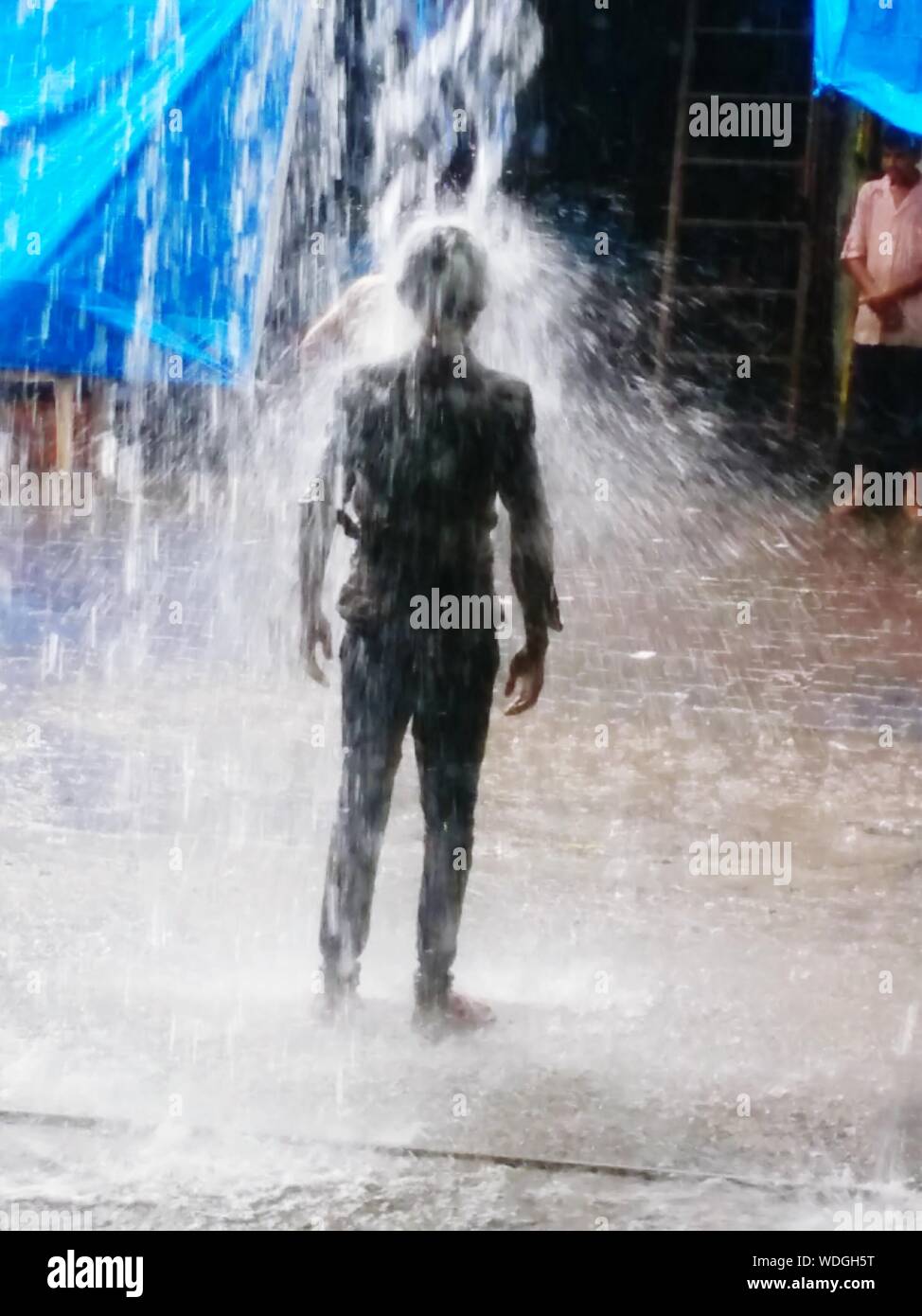 Man falling into water hi-res stock photography and images - Alamy