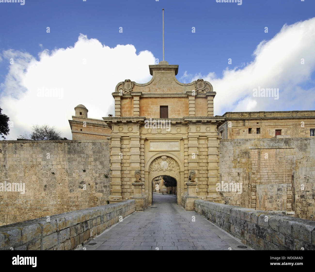 Main gate of city in Mdina Malta Stock Photo - Alamy