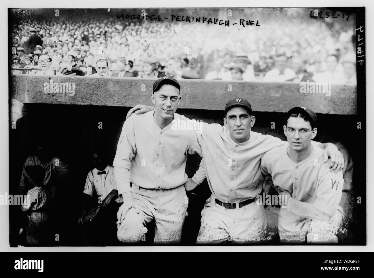 George washington game Black and White Stock Photos & Images - Alamy