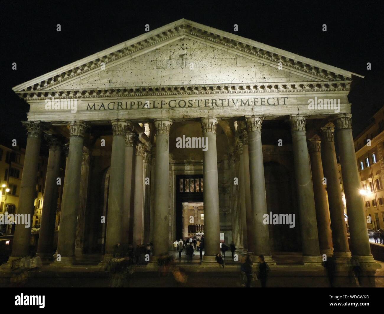 Exterior pantheon hi-res stock photography and images - Alamy