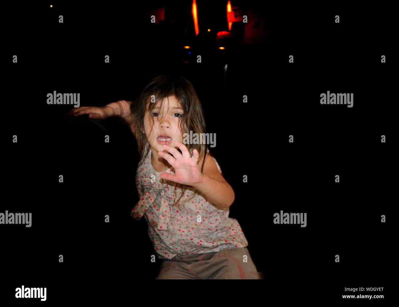 Scared girl hi-res stock photography and images - Alamy