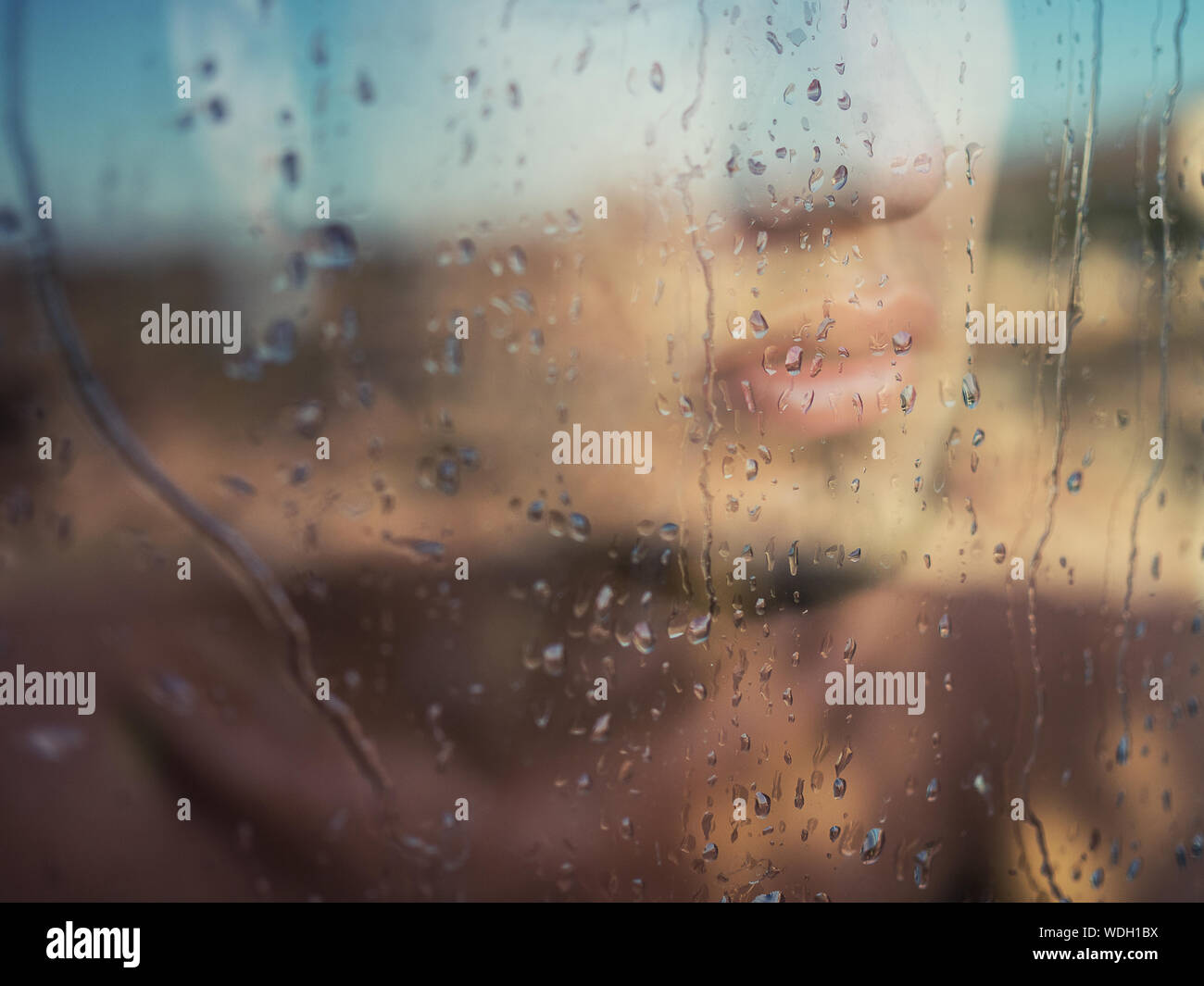 Man behind the window hi-res stock photography and images - Alamy