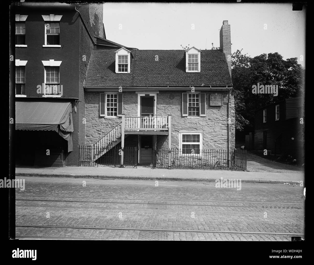 George washington headquarters Black and White Stock Photos & Images ...