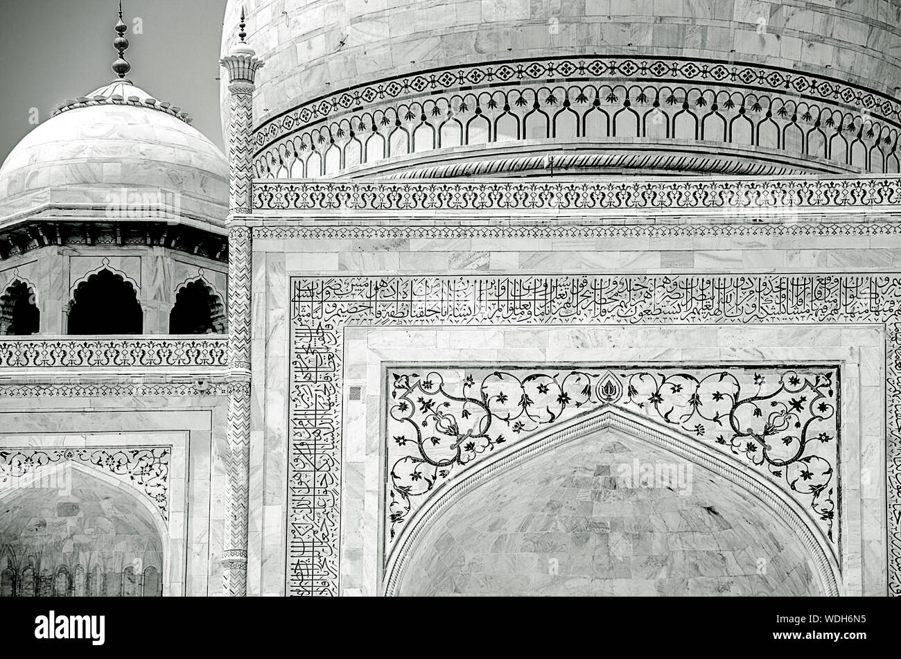 Exterior mosque hi-res stock photography and images - Alamy