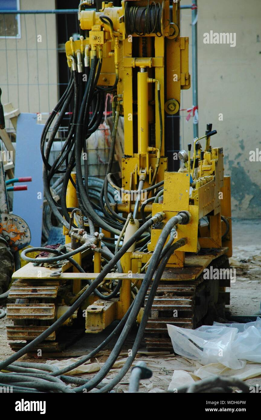 Machinery also construction use hi-res stock photography and images - Alamy