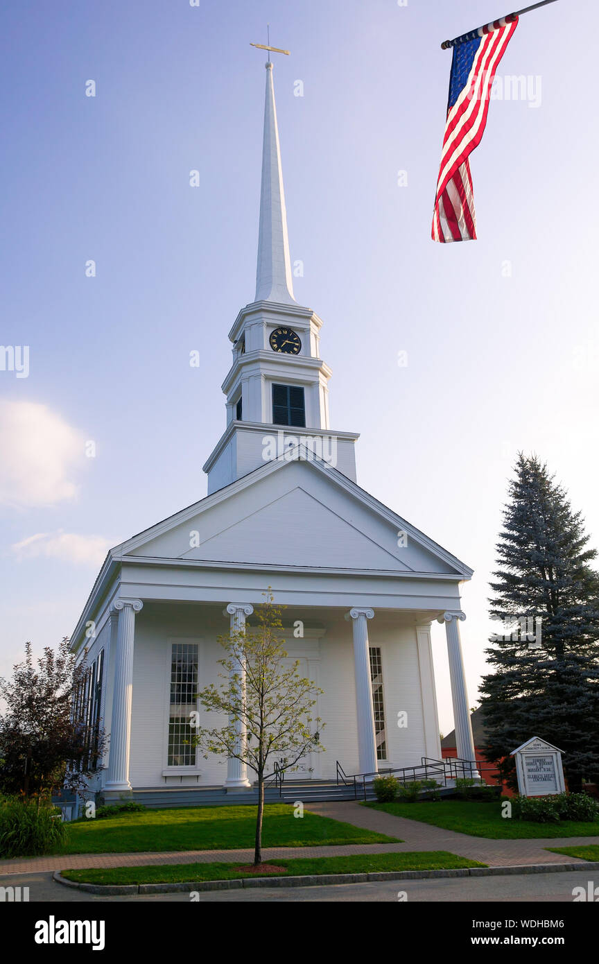 New england small town overhead hi-res stock photography and images - Alamy