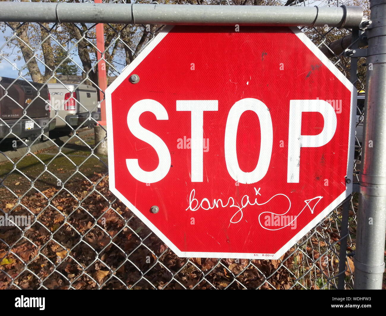 Fence stop hi-res stock photography and images - Alamy