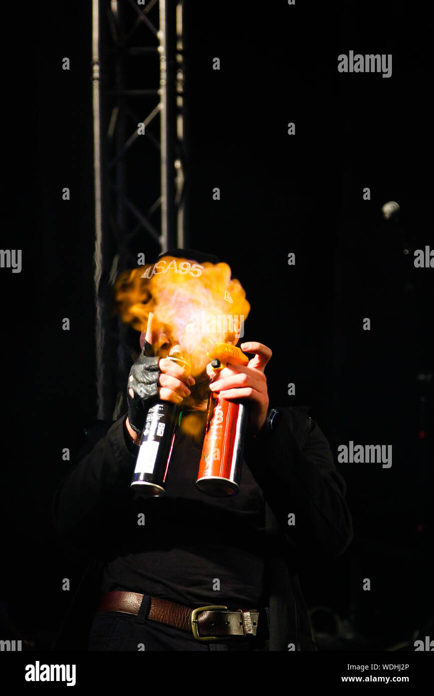Spray can fire hi-res stock photography and images - Alamy