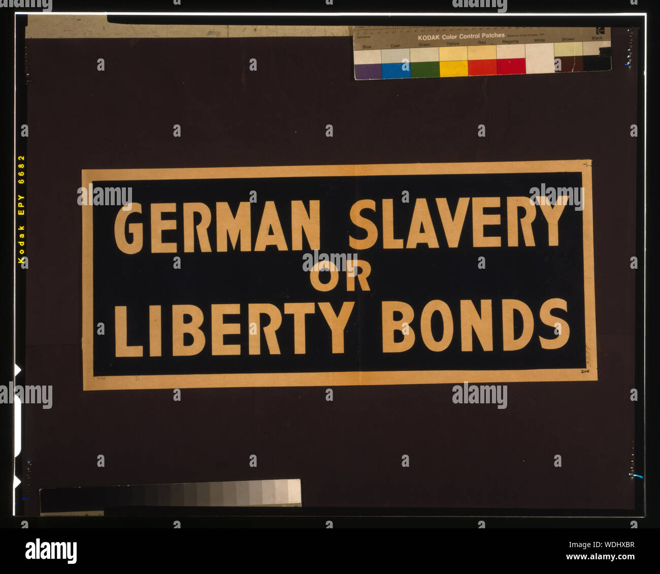 German bonds hi-res stock photography and images - Alamy