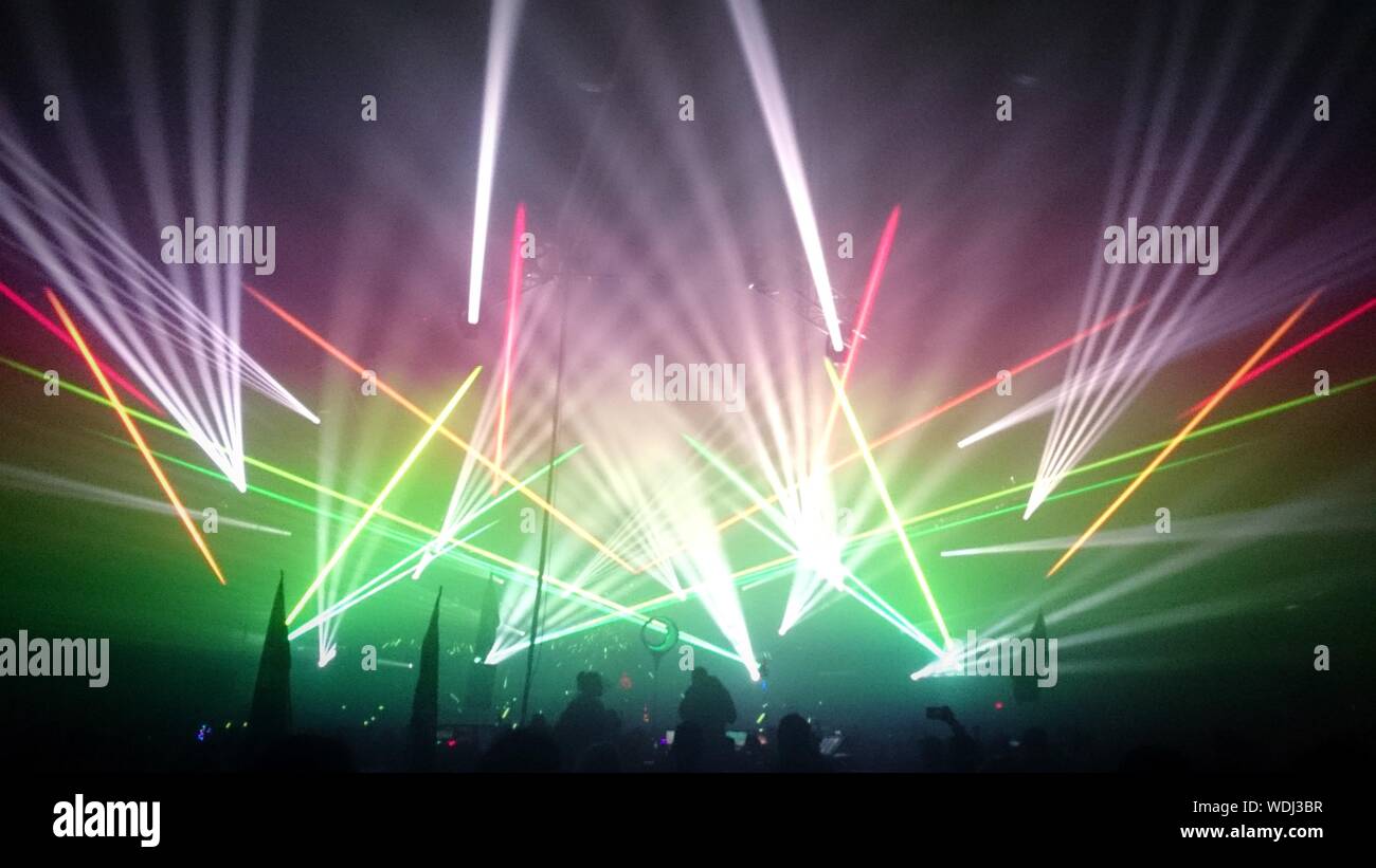 Night club stage hi-res stock photography and images - Alamy