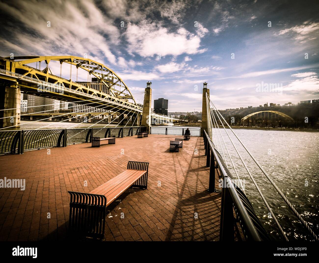 Allegheny river bridge hi-res stock photography and images - Alamy