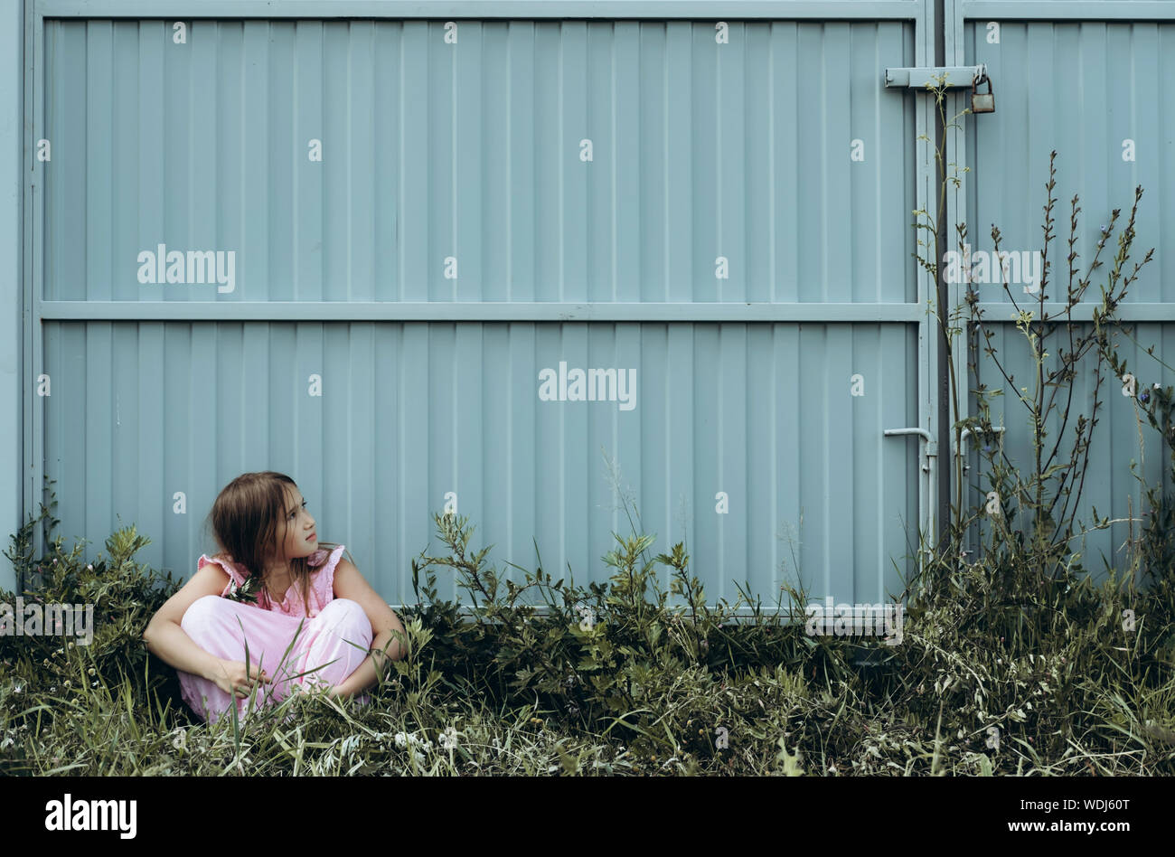 Trapped kid hi-res stock photography and images - Alamy