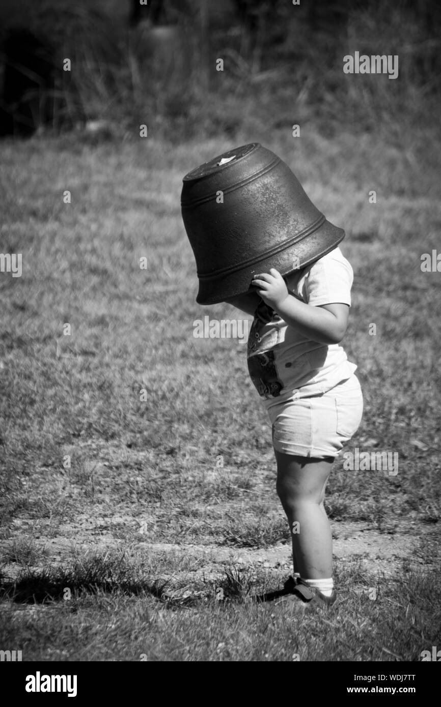 Full Bucket Black and White Stock Photos & Images - Alamy
