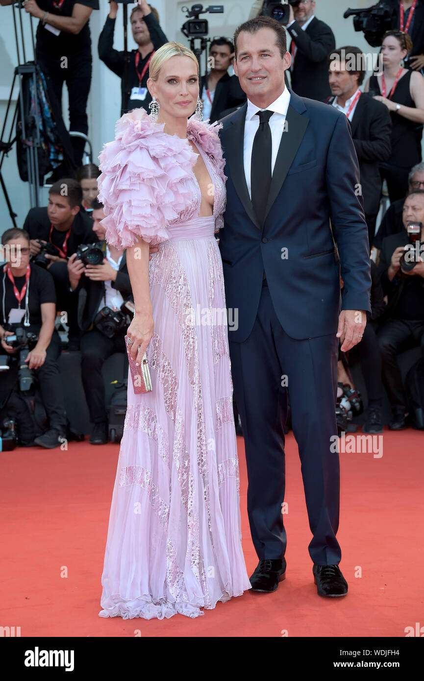 Sims scott hi-res stock photography and images - Alamy