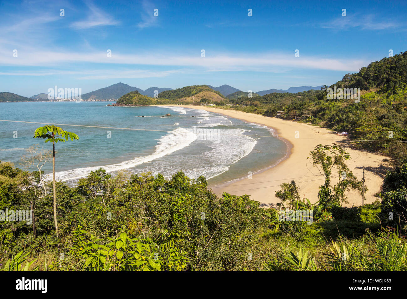 Red Beach, North Coast, Ubatuba, São Paulo, Brazil Stock Photo - Alamy