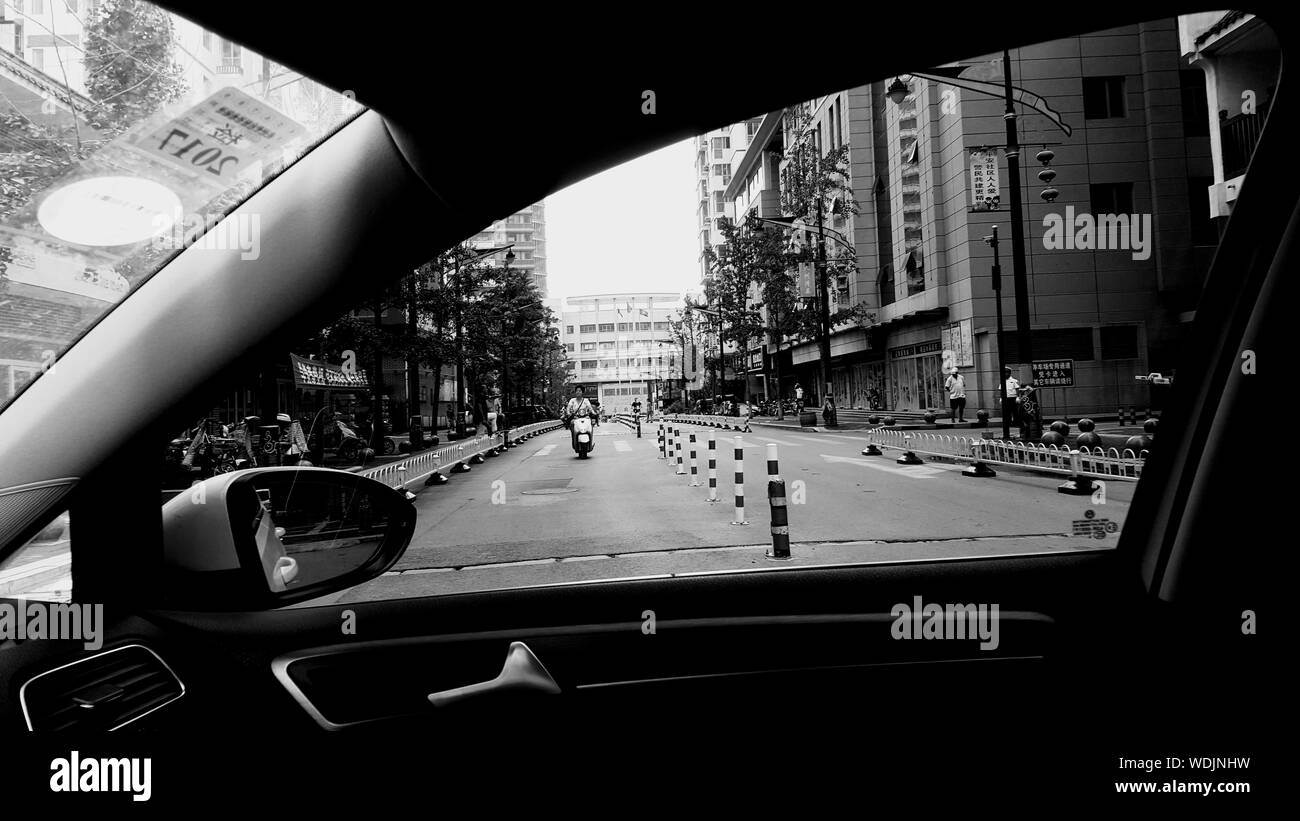 Window bollard hi-res stock photography and images - Alamy