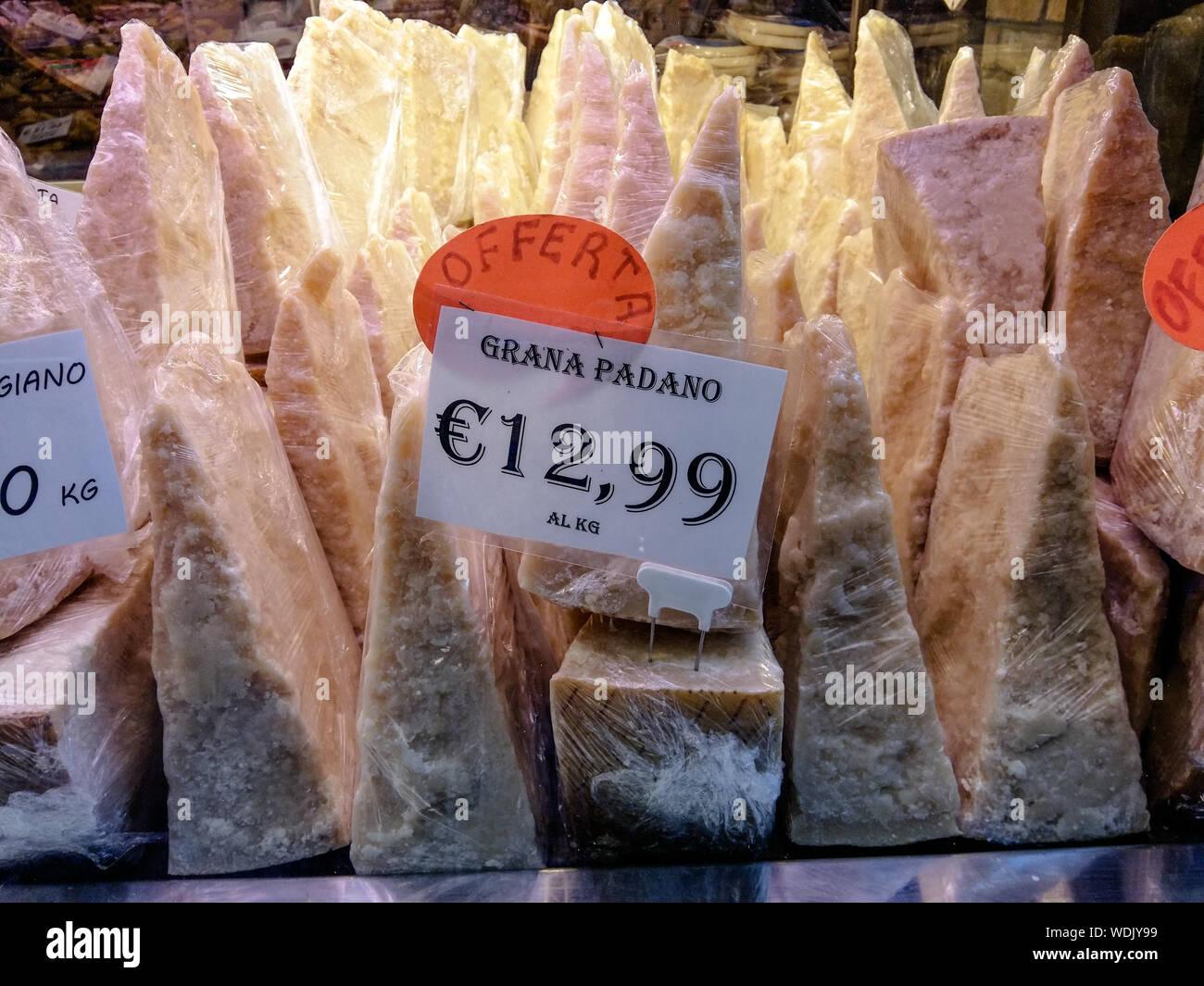 Padano cheese hi-res stock photography and images - Alamy