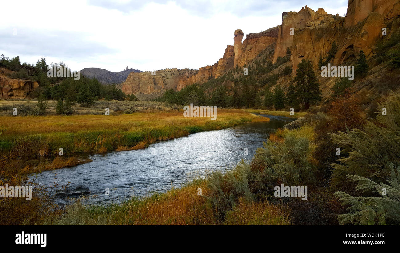 Smith rock hi-res stock photography and images - Alamy