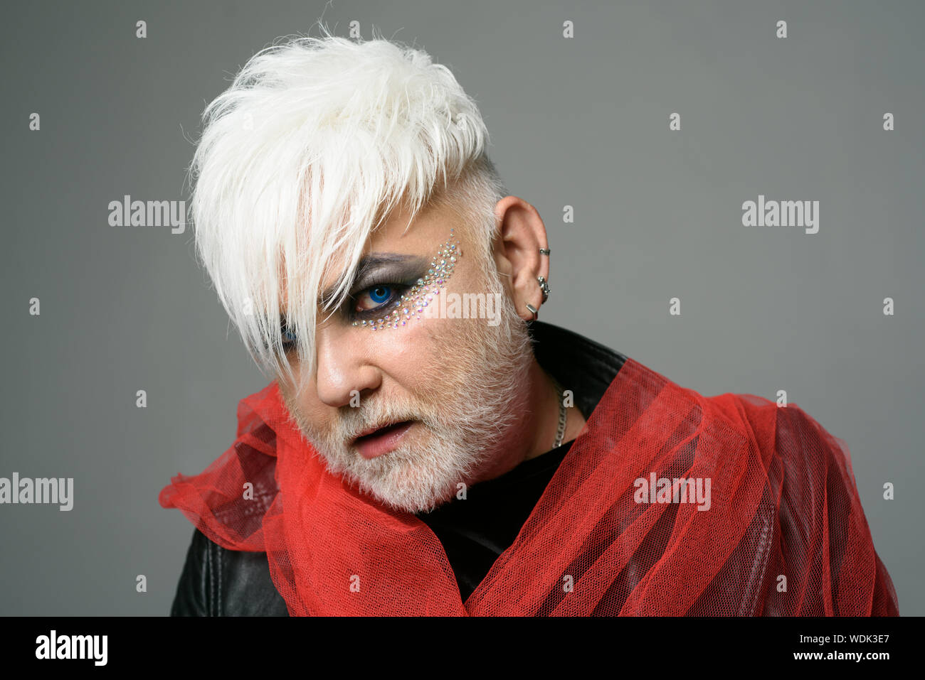 Bearded transvestite hi-res stock photography and images - Alamy