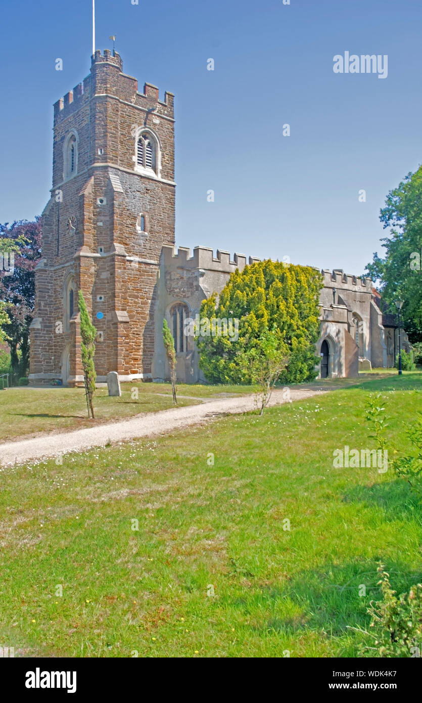 Harlington church hi-res stock photography and images - Alamy