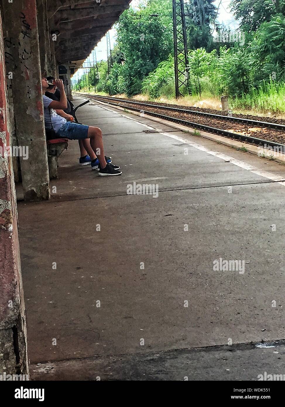 Water platform hi-res stock photography and images - Alamy