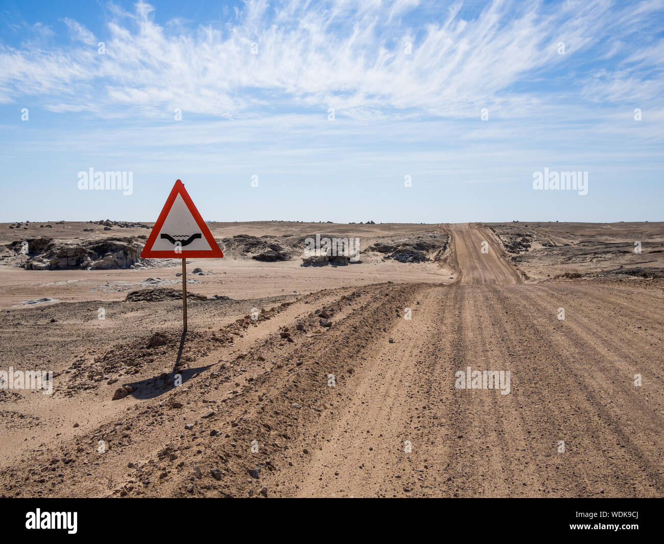 River crossing road sign hi-res stock photography and images - Alamy
