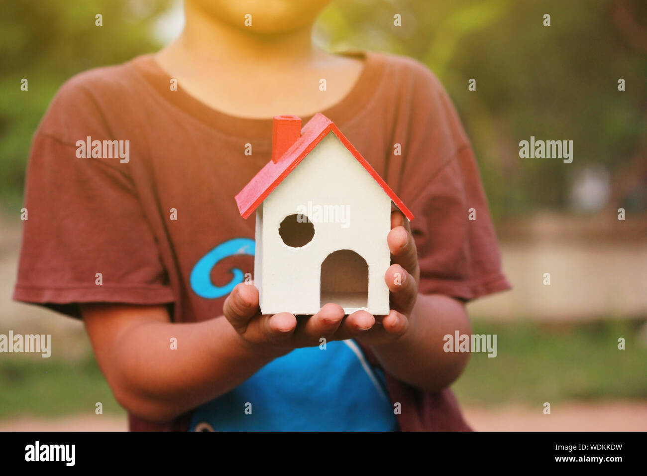 Child model house hi-res stock photography and images - Alamy