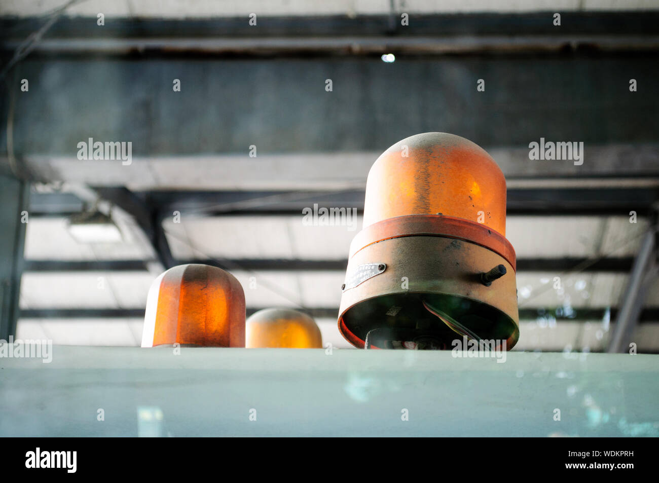 Emergency vehicle lighting hi-res stock photography and images - Alamy