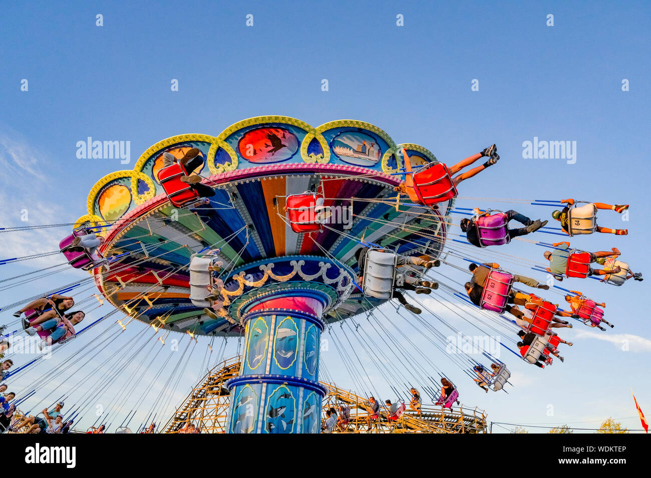Flying swings hi-res stock photography and images - Alamy