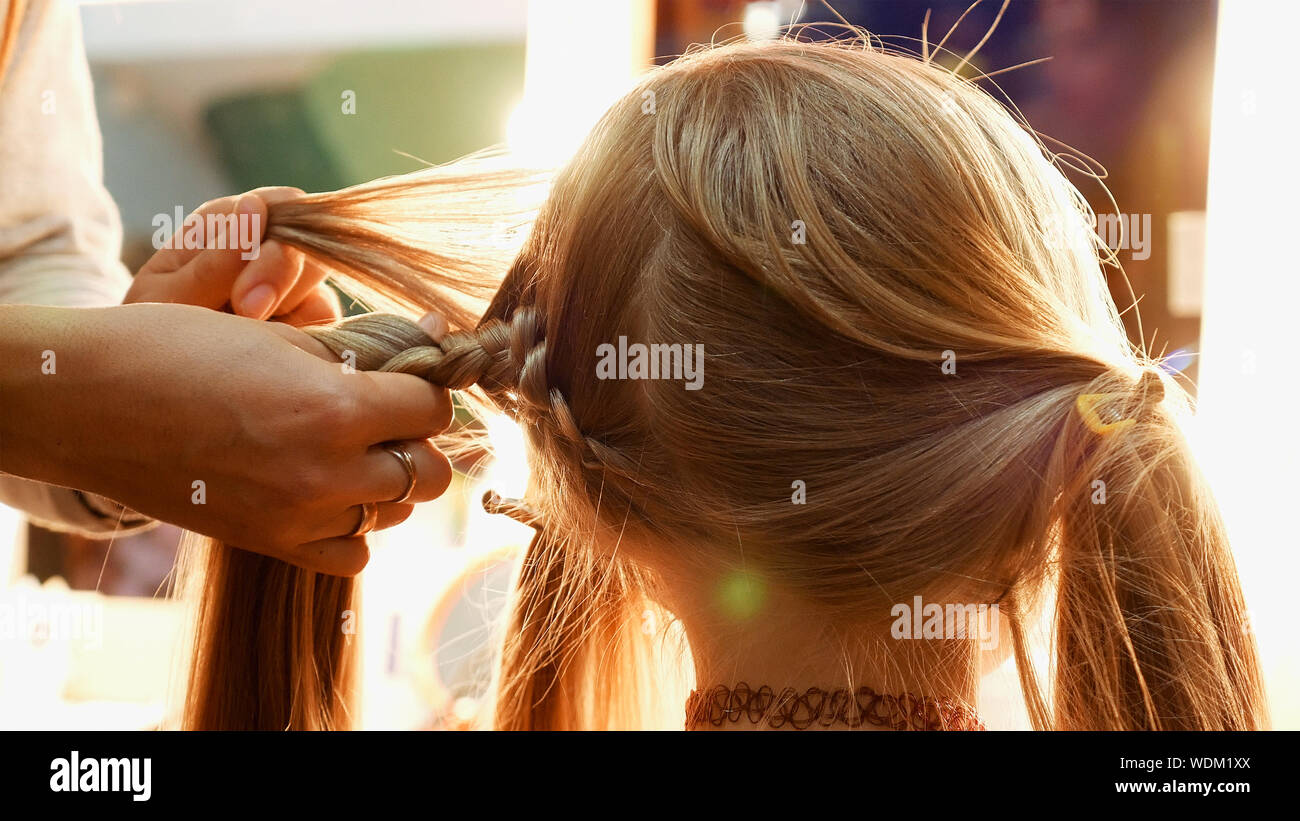 Hair styling women hi-res stock photography and images - Alamy