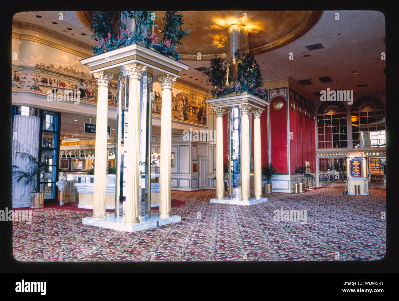 Golden nugget atlantic city hi-res stock photography and images - Alamy