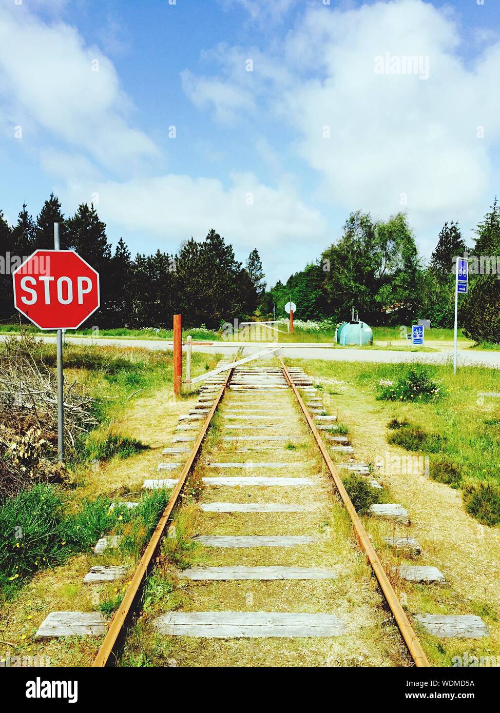 Railroad stop hi-res stock photography and images - Alamy