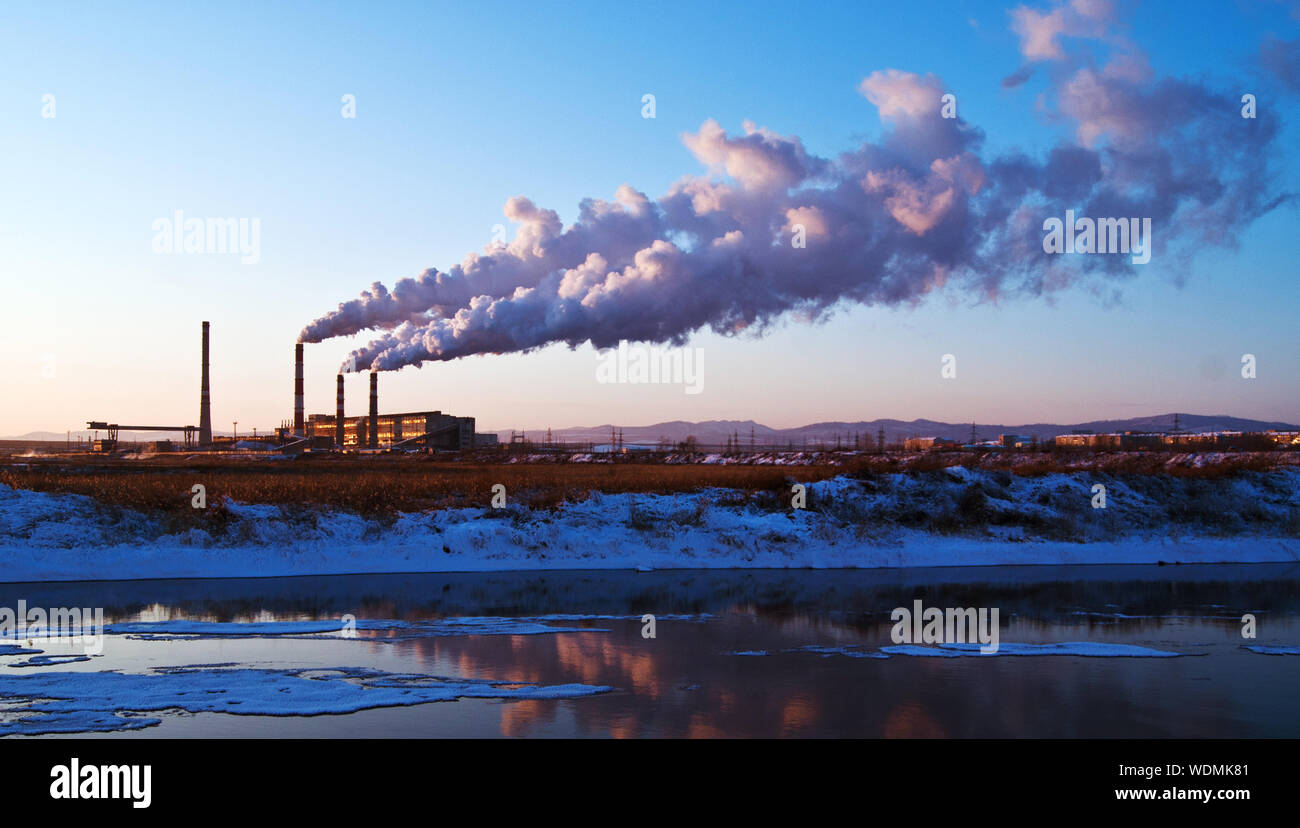 Smoke stack pollution hi-res stock photography and images - Alamy