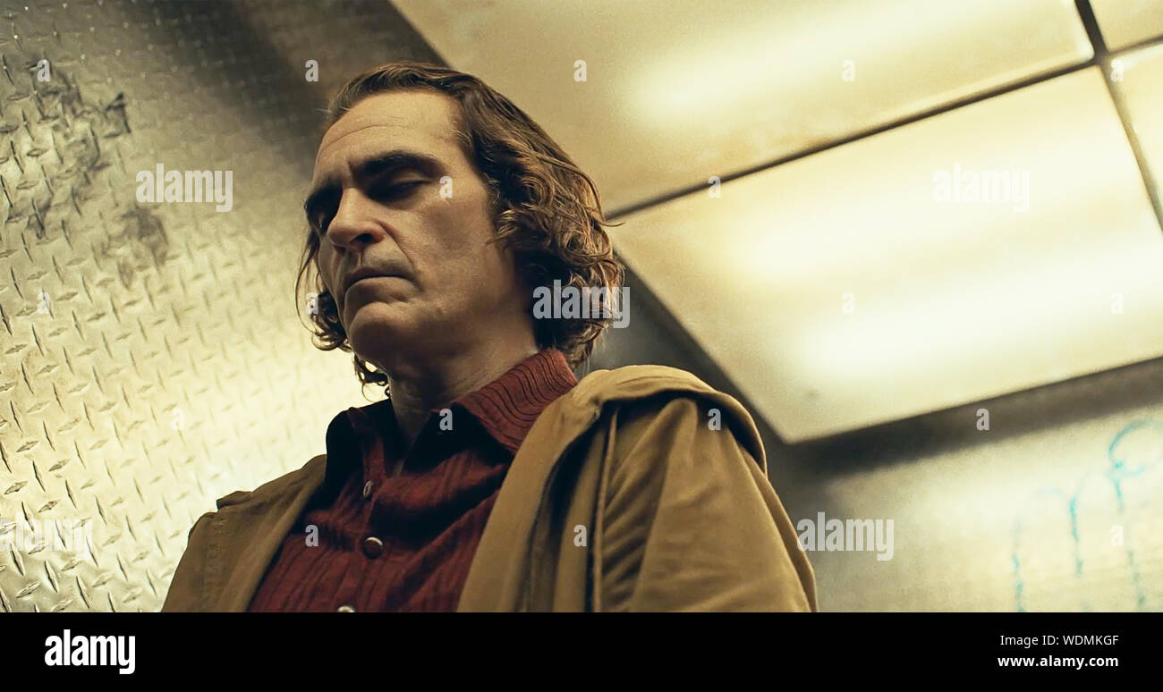 USA. Joaquin Phoenix as Arthur Fleck / Joker in the ©Warner Bros new ...