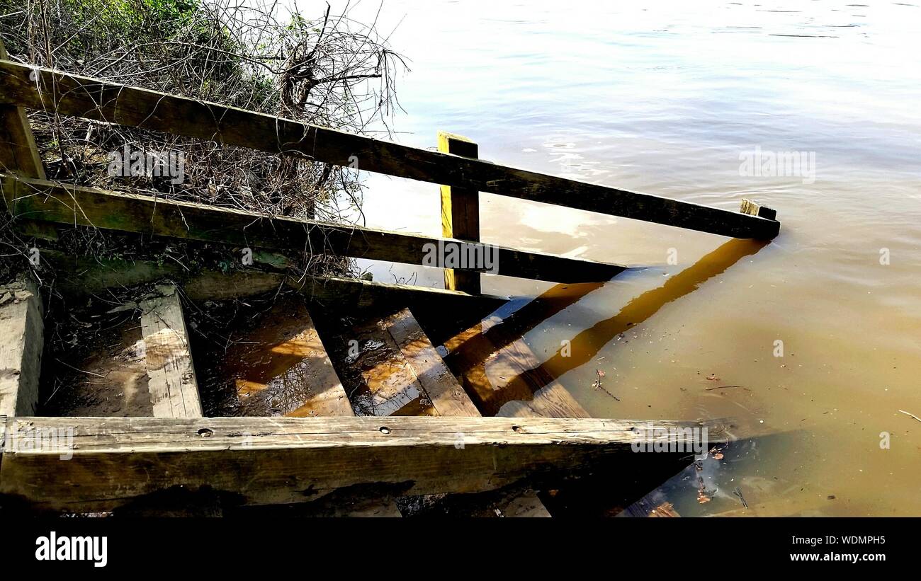 Steps to the river hi-res stock photography and images - Alamy