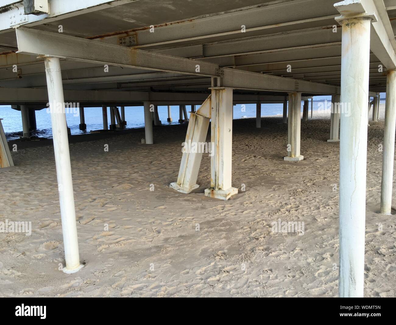 Stilt structure hi-res stock photography and images - Alamy