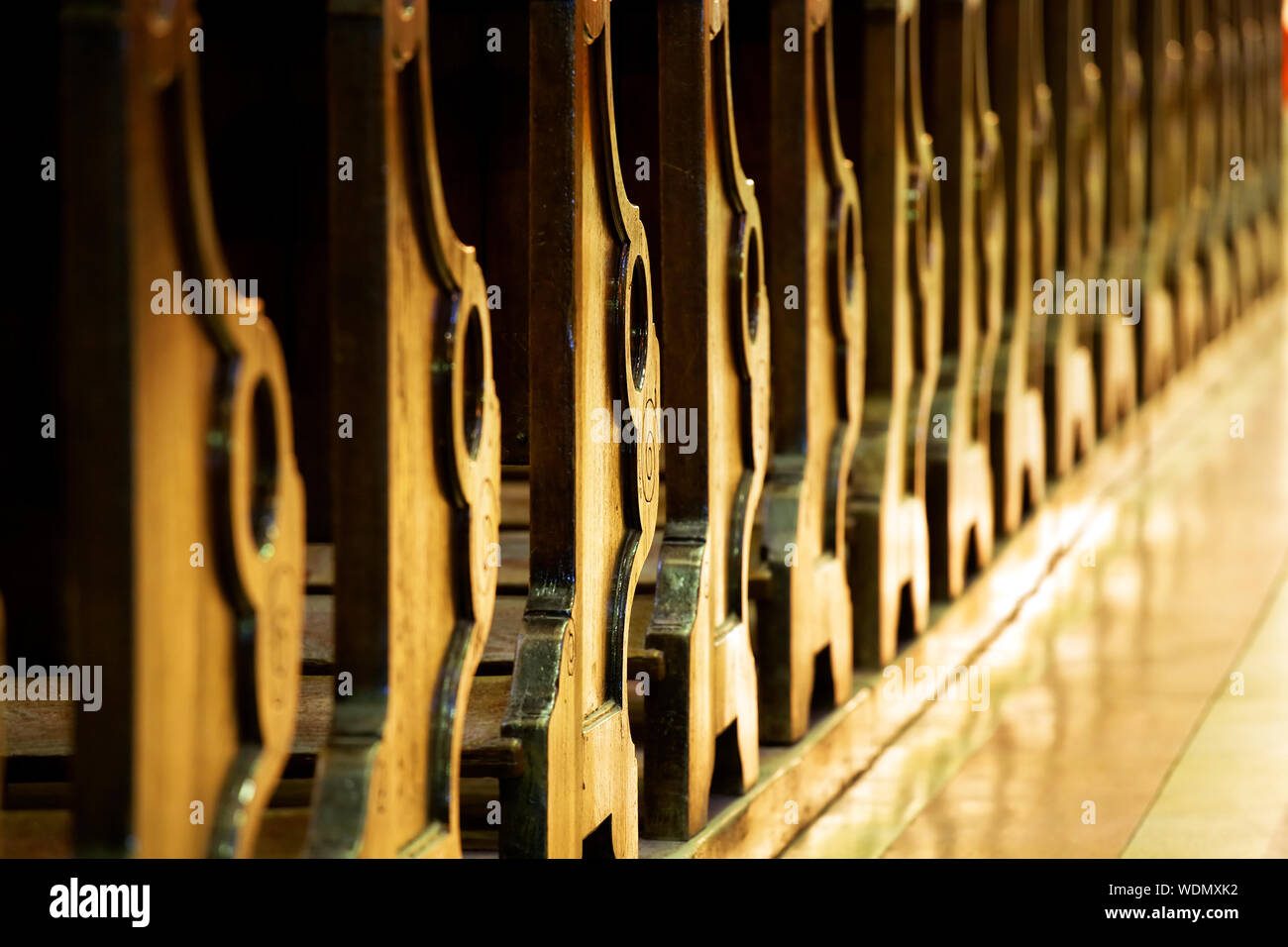 People pews hi-res stock photography and images - Alamy