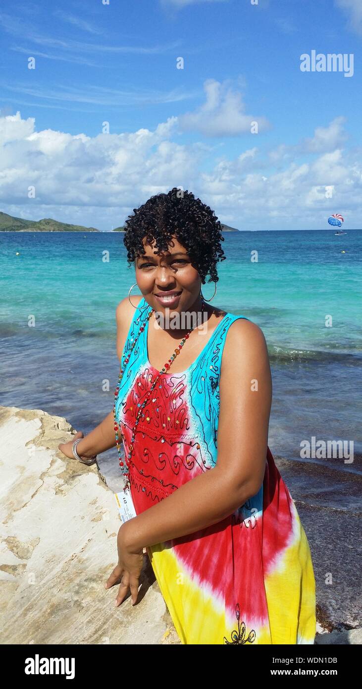 Bahamas woman beach hi-res stock photography and images - Alamy