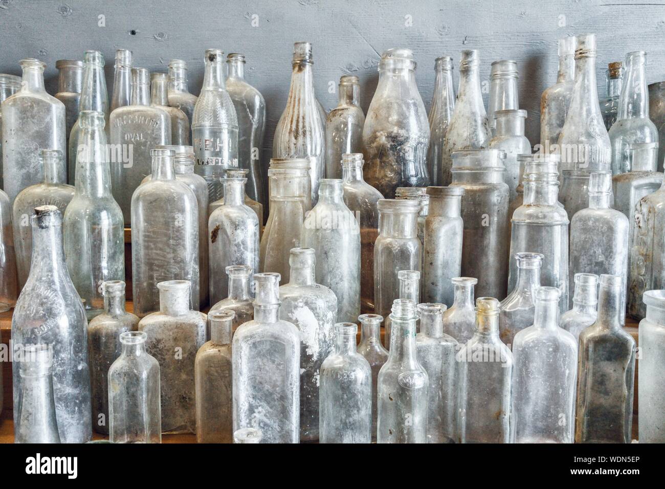 Old bottles hi-res stock photography and images - Alamy