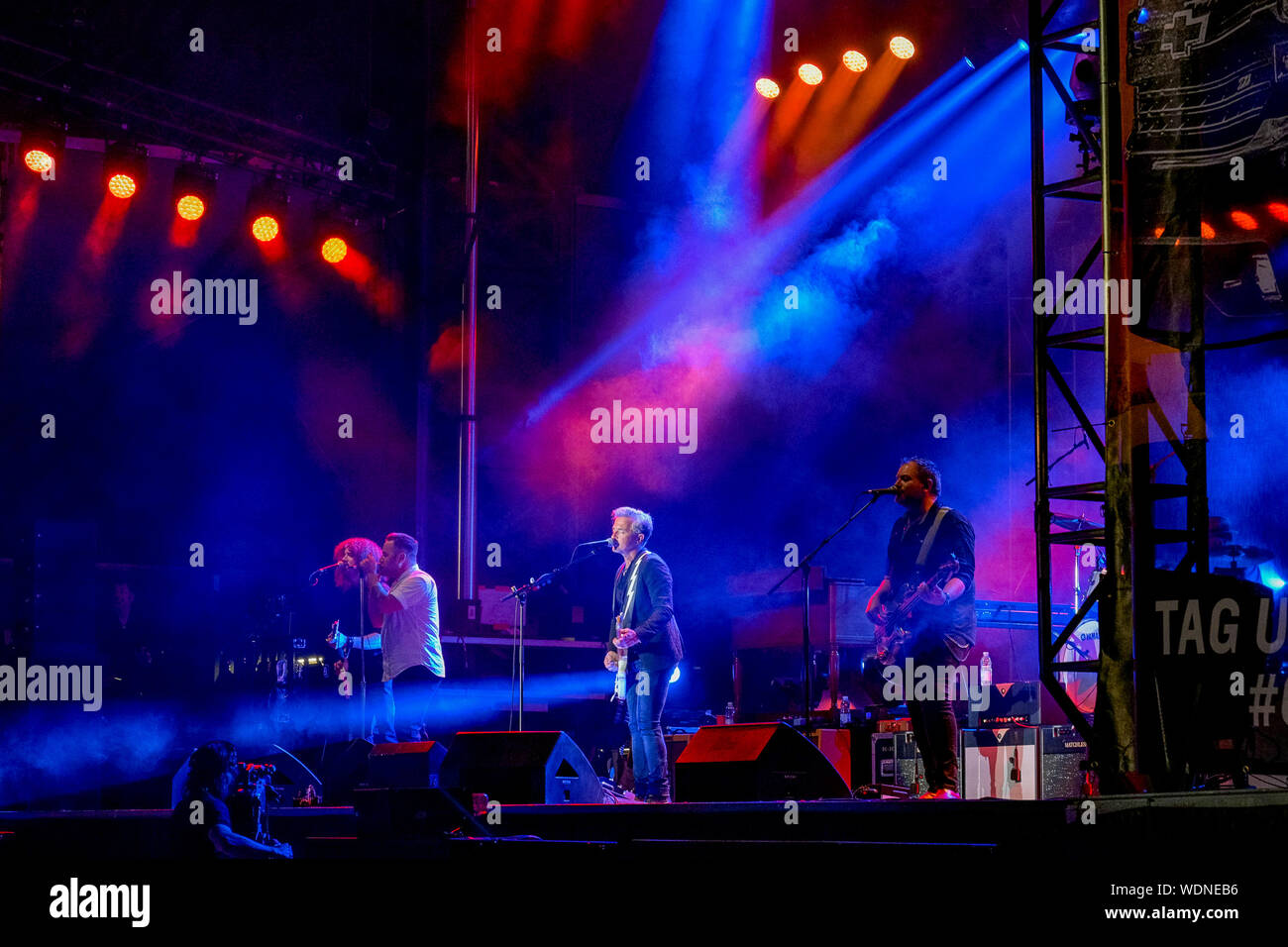 Colin james guitarist hi-res stock photography and images - Alamy