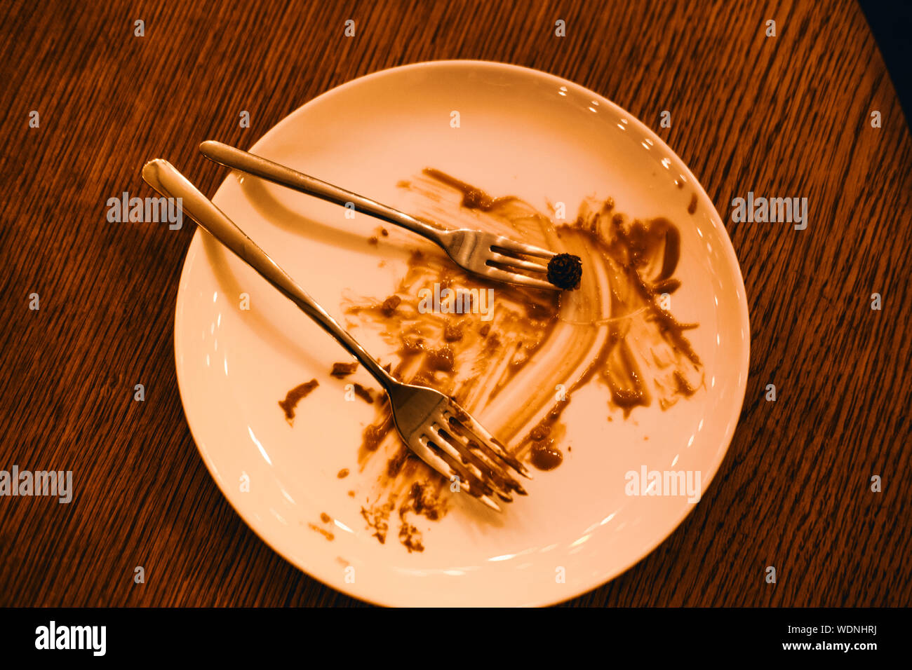 Dirty plate hi-res stock photography and images - Alamy