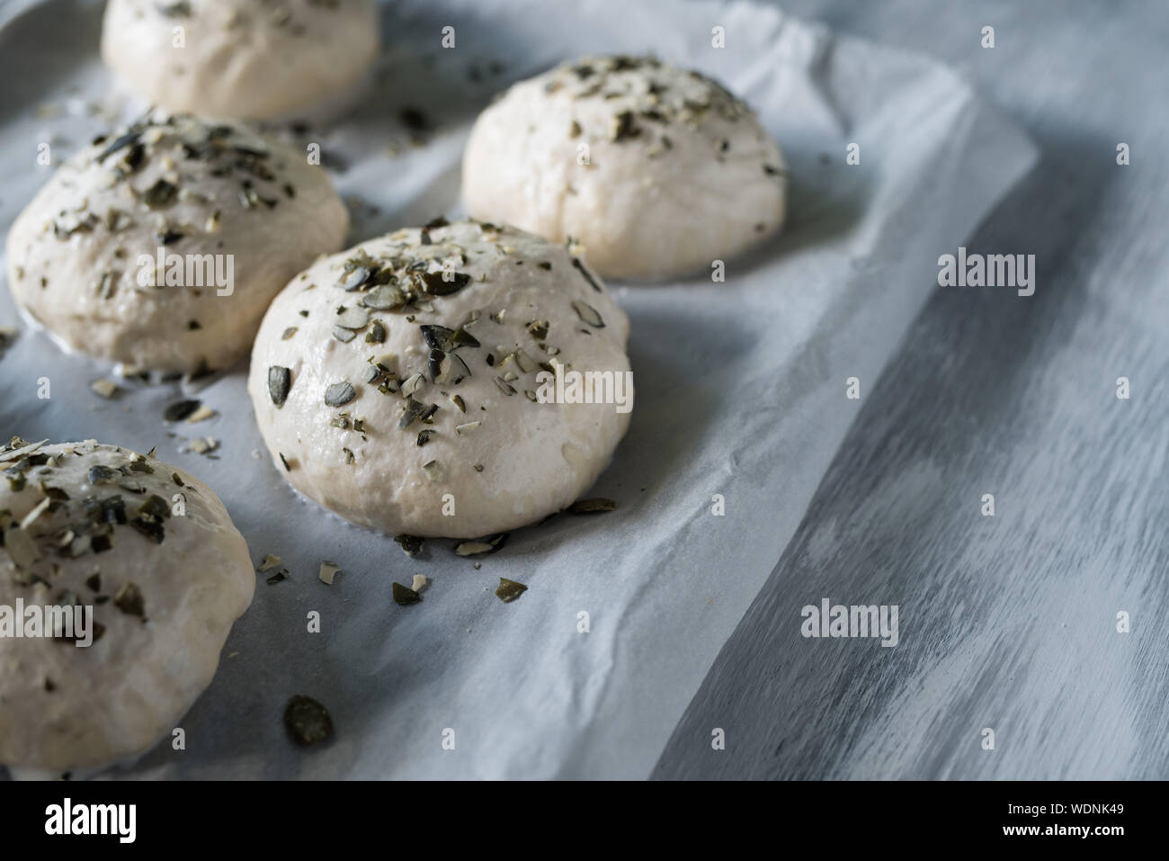 Paper buns hi-res stock photography and images - Alamy
