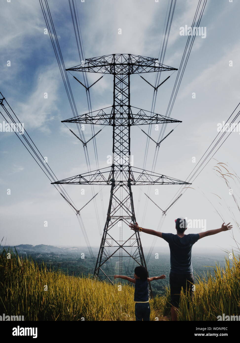 Pylon Arms High Resolution Stock Photography and Images - Alamy