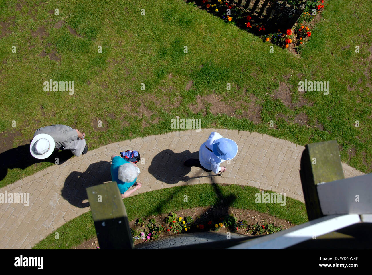 Overhead view english garden hi-res stock photography and images - Alamy